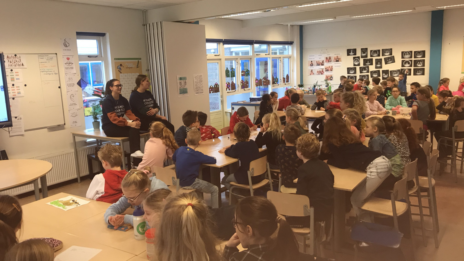 De klas van de toekomst in Heemskerk: je moet er niet aan denken - NH ... De klas van de toekomst in Heemskerk: je moet er niet aan denken - NH ...