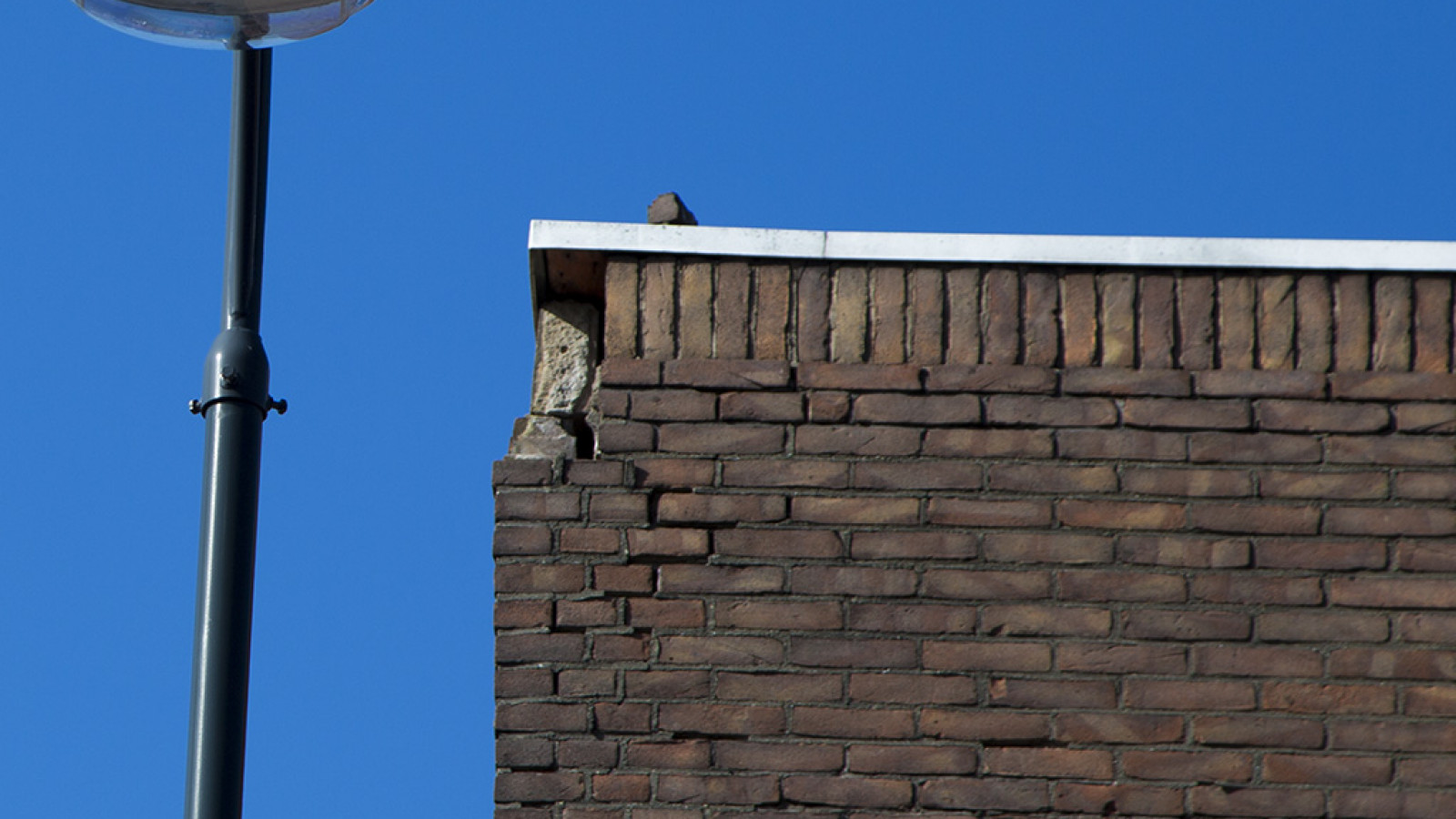 Vallende stenen in Slachthuisstraat Haarlem - NH Nieuws