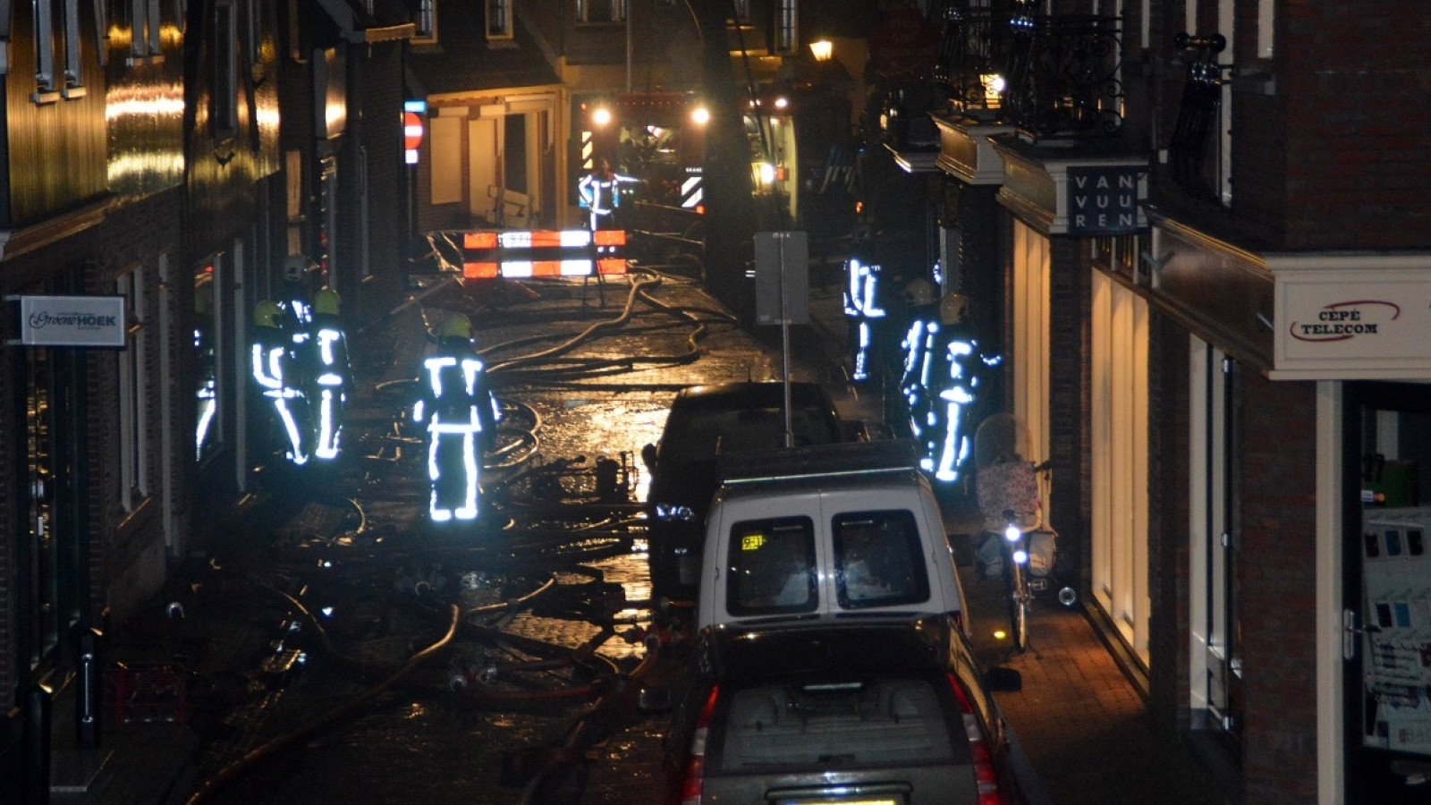 Zeer grote brand in Volendam onder controle - NH Nieuws