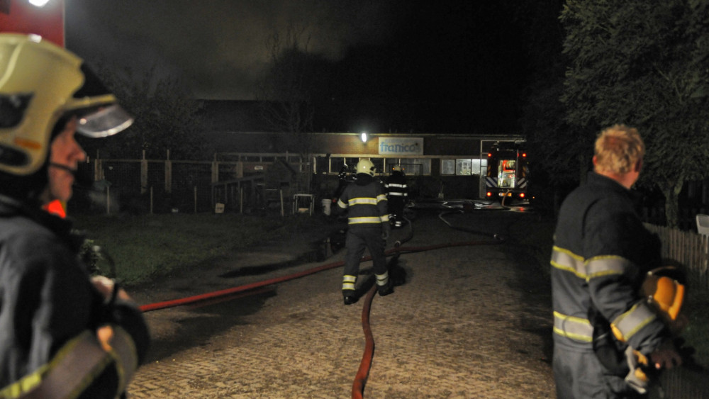 Dode bij brand in Hoogwoud (video) - NH Nieuws Dode bij brand in Hoogwoud (video) - NH Nieuws