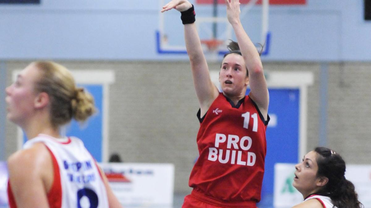 Loon Lions veel sterker dan Dozy Den Helder