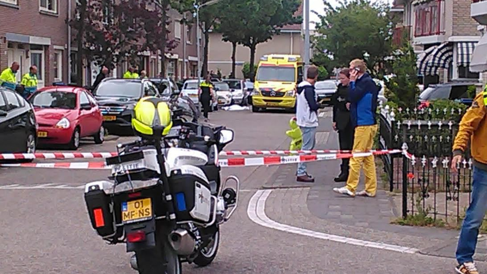 Dodelijke schietpartij bij basisschool Zaandam [video] - NH Nieuws