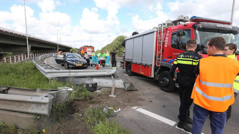 Automobilist gewond na ernstig ongeluk op A9, drukke avondspits verwacht - NH Nieuws