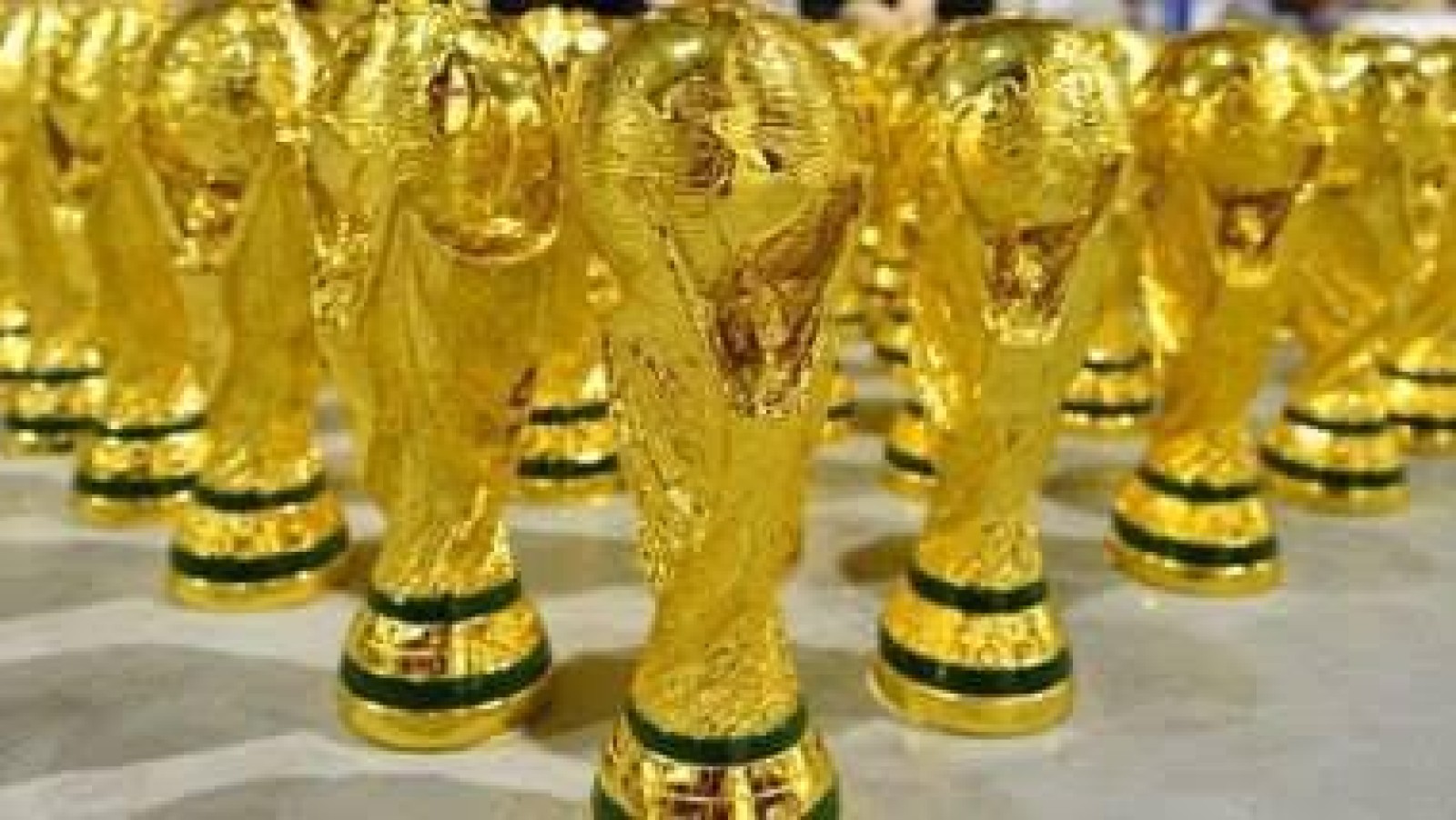 Dit zijn de gekste en smerigste dingen uit de koffers op Schiphol - NH ...