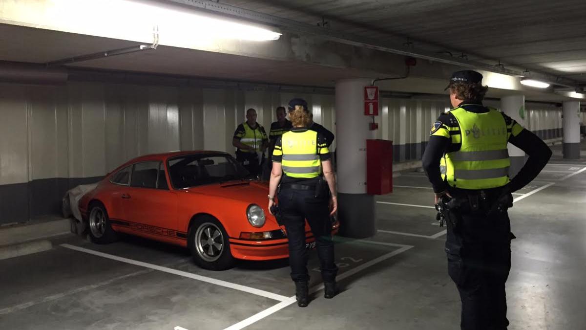 Politie vindt garage met gestolen Porsches dankzij tip - NH Nieuws