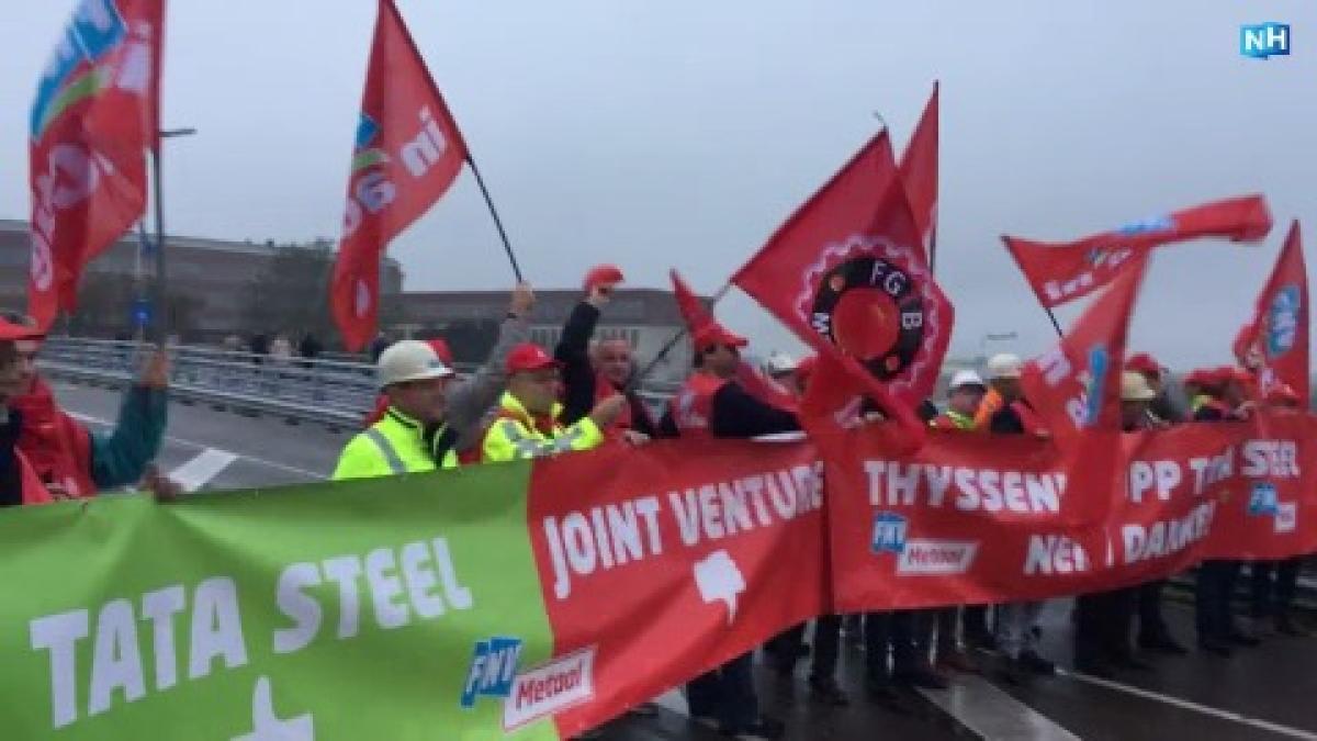 Protest medewerkers Tata Steel voor poorten: kilometerslange file - NH ...