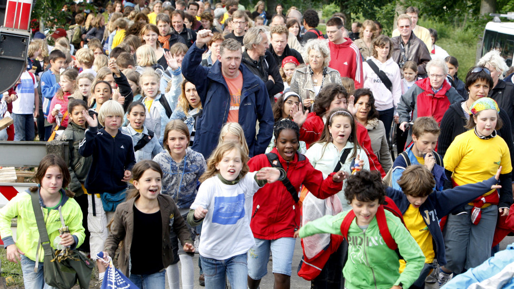 Avondvierdaagse Nieuw-Vennep gaat door, maar wel met aanpassingen - NH ... Avondvierdaagse Nieuw-Vennep gaat door, maar wel met aanpassingen - NH ...