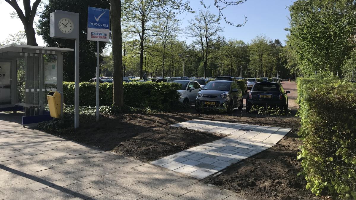 Ziekenhuis maakt toch rookplek op eigen terrein na klachten - NH Nieuws