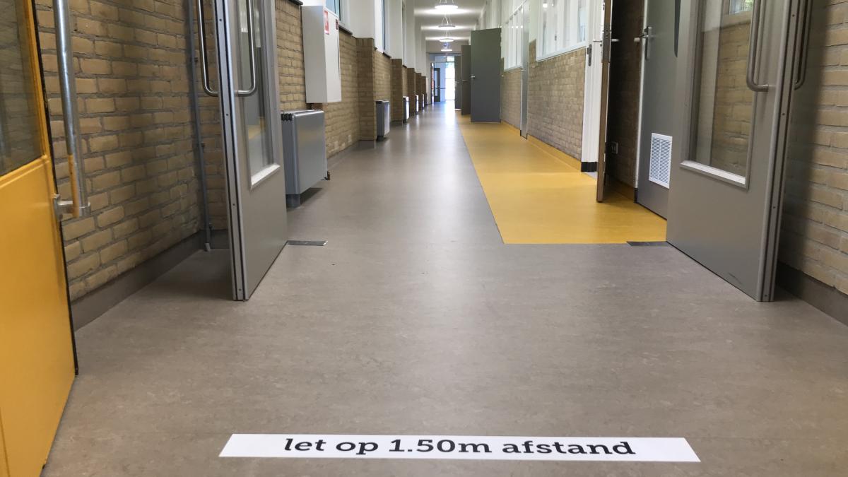 Scholen zijn blij weer open te kunnen, maar zijn er nog niet helemaal ... Scholen zijn blij weer open te kunnen, maar zijn er nog niet helemaal ...