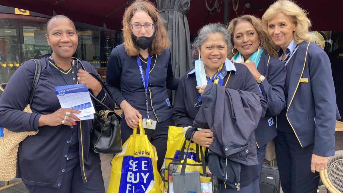 Ook meer loon voor winkelmedewerkers van See Buy Fly op Schiphol - NH ...