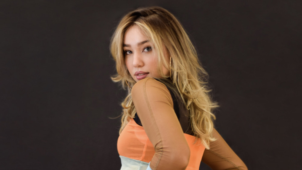 Amstelveense Danique (23) gaat viral met liedje over lastige ...