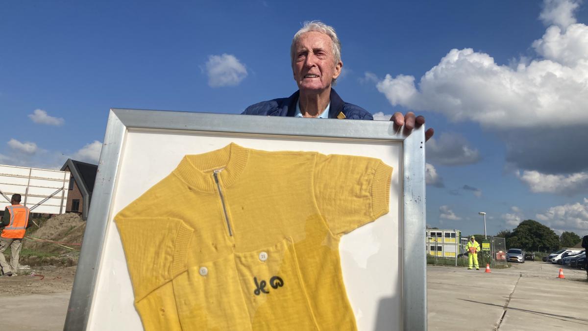 Ab Geldermans heeft nu zijn 'eigen straat' en is er beduusd van: "Dit ...