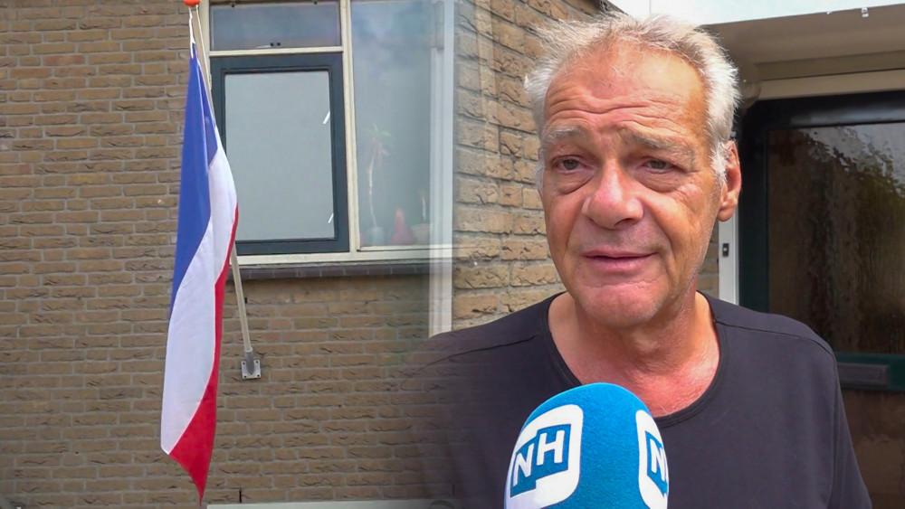 René Jansen hangt vlag 'omgekeerd' uit solidariteit - NH Nieuws