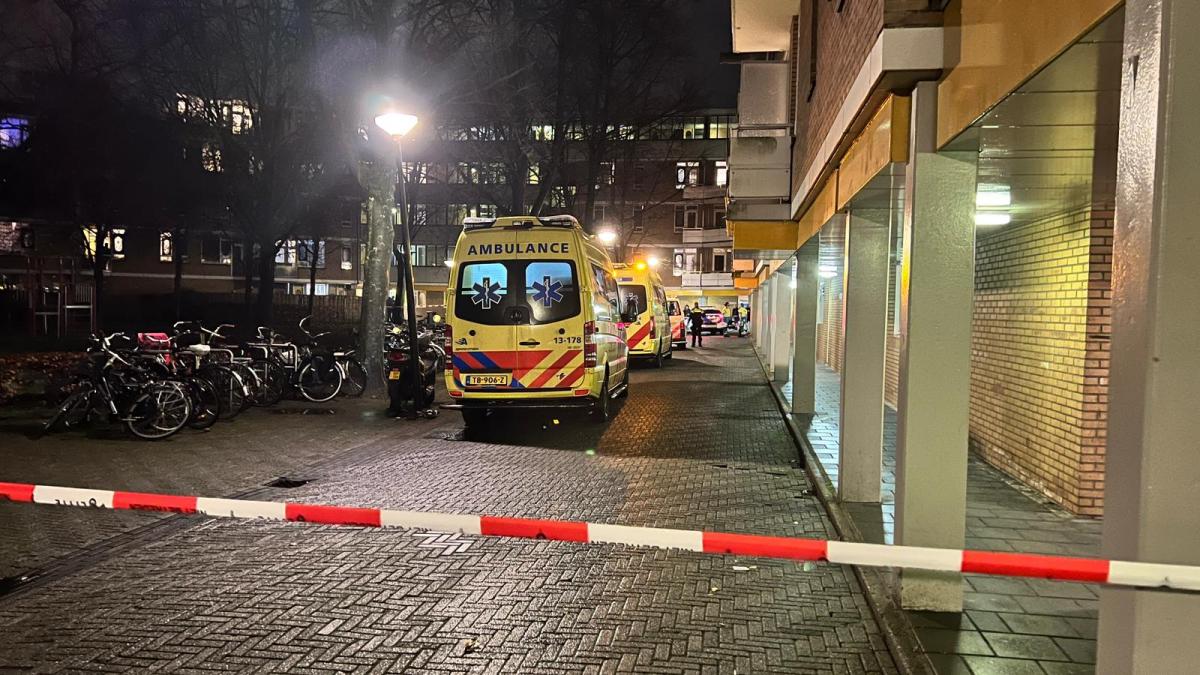 16-jarige opgepakt na dodelijke schietpartij in Amsterdam-Zuidoost - NH Nieuws