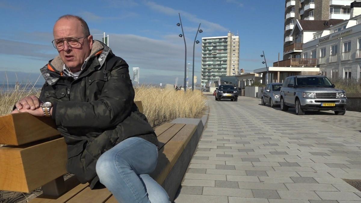 'Levensgevaarlijke' bankjes op Zandvoortse boulevard: "Zonde van het ...