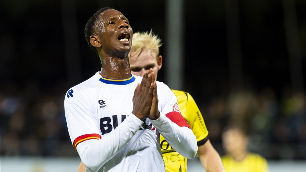 Glynor Plet keert niet terug bij Telstar, Jonathan Mulder laat contract ...