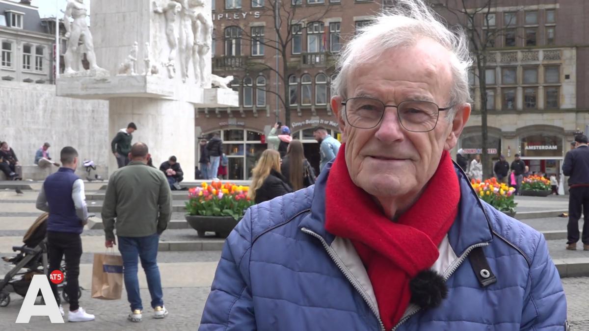 Van Riessen: "De koningin werd bedreigd en ik moest kiezen: gaat de ...