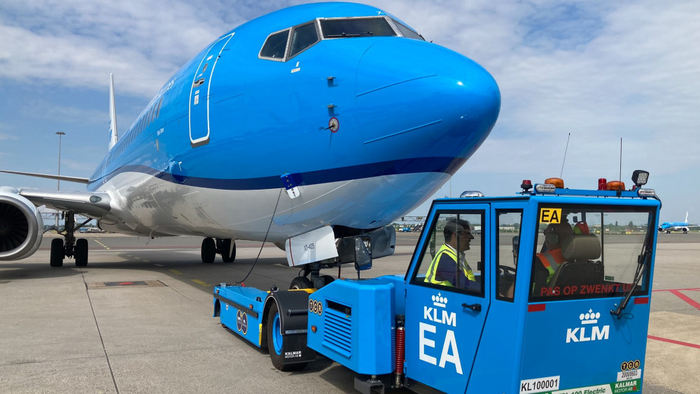 Al tweederde van KLM-voertuigen op Schiphol is duurzaam, nu de ...