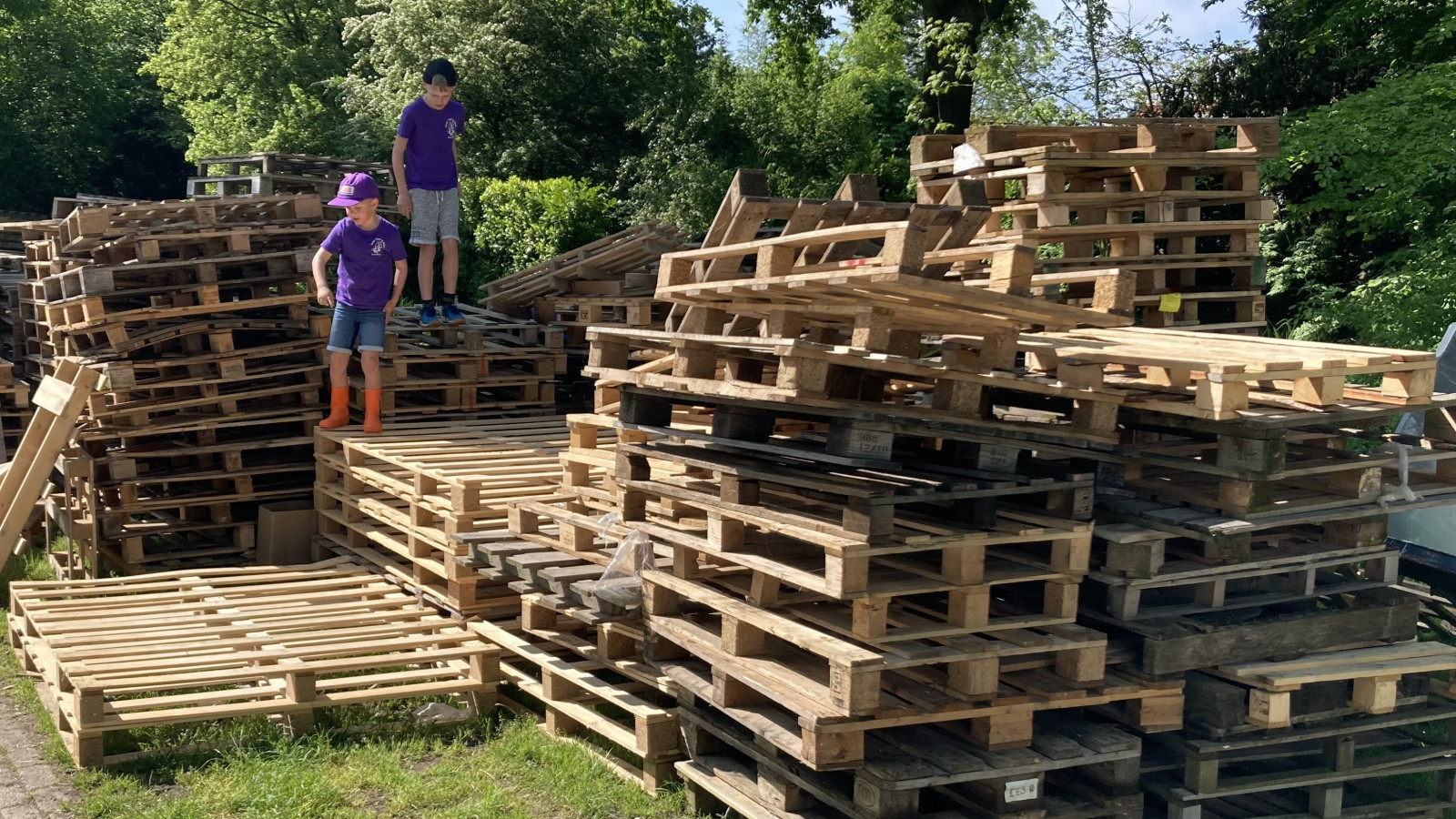 Timmeren, timmeren en nog eens timmeren in Abbekerk, maar is er wel ...