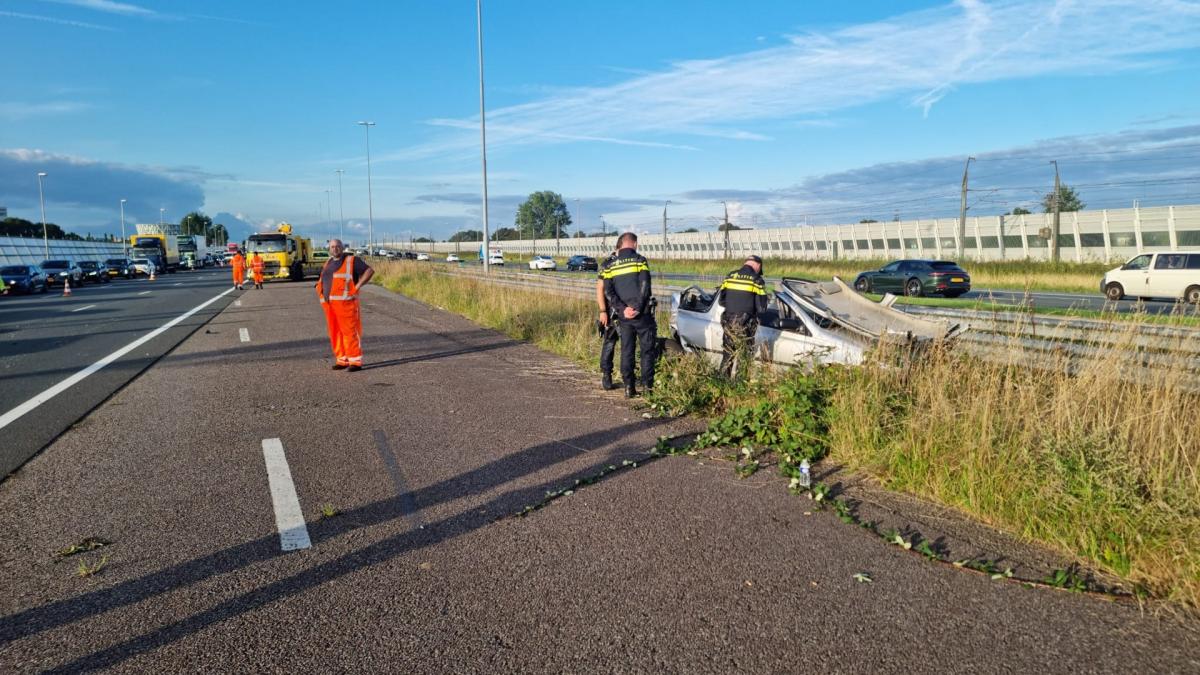 A4 richting Amsterdam deels afgesloten door ongeluk, meer dan drie uur vertraging - NH Nieuws