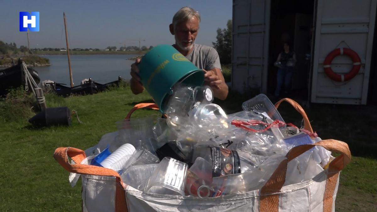 Wonen in plastic: Edwin maakt Tiny Houses voor Zaankanters van afval ...
