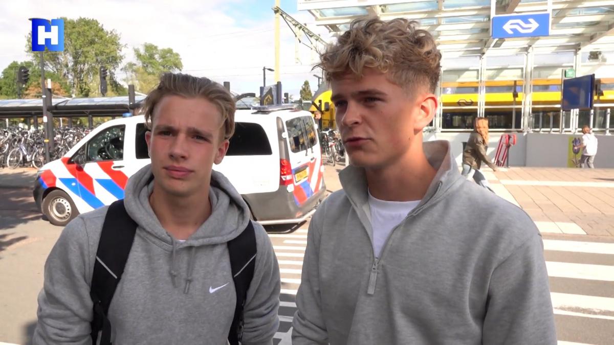 Jongeren springen gestoken conducteur te hulp: "Met twintig man ...