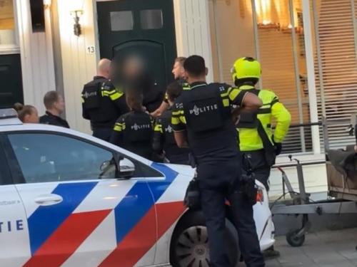Video: dit is het moment waarop moordverdachte Bretly D. wordt opgepakt ...