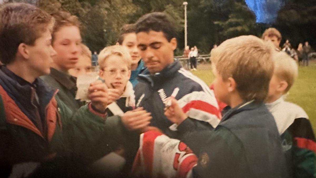 Hoe zelfs Braziliaanse topspits Romário hapte naar West-Friese Jodenkoek