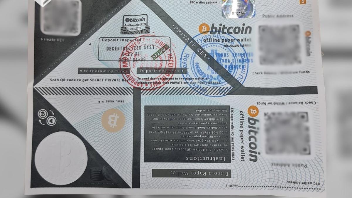 Nieuwe truc van cybercriminelen: neppe Bitcoinpapieren met qr-code op straat - NH Nieuws