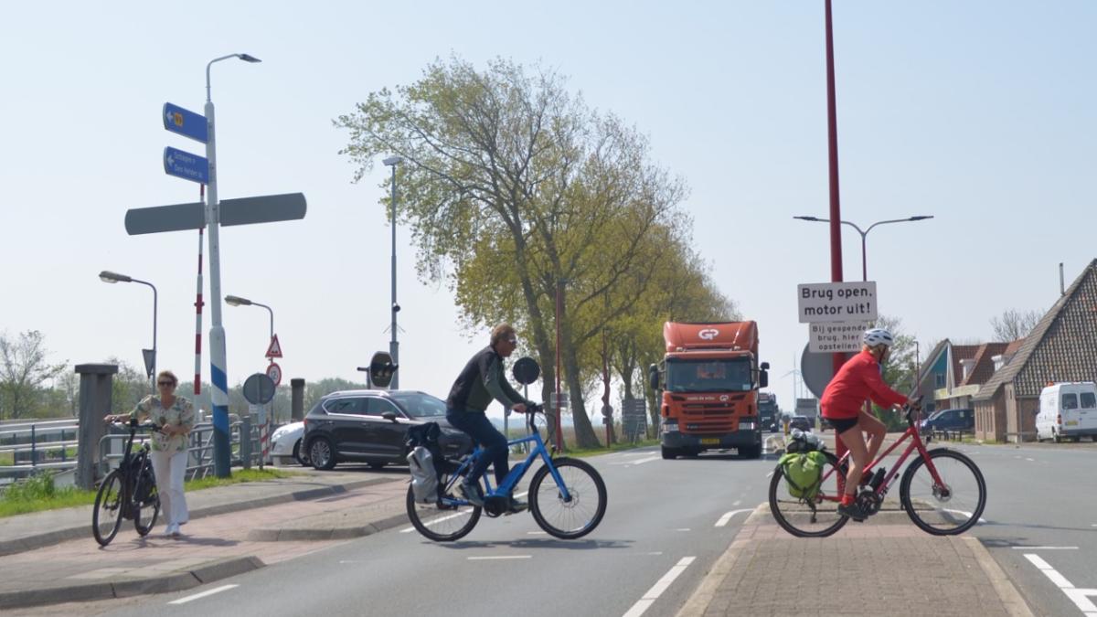 'Rampzalige' kruispunten Sint Maartensvlotbrug op de schop: "Voelt als een zoethoudertje" - NH ...