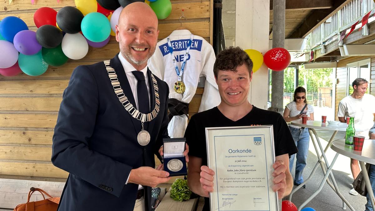 Robin krijgt als allereerste man met verstandelijke beperking ...