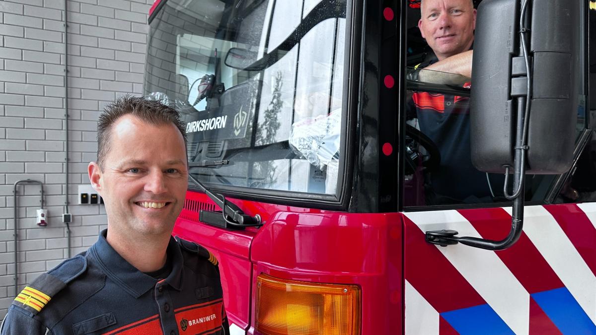 Afscheid van brandweerauto Dennis valt brandweerman Dennis zwaar: "Laat ...