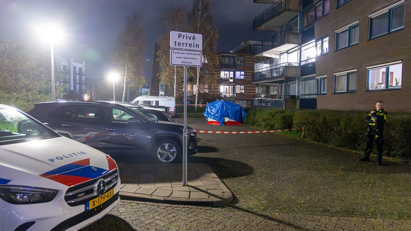 Dode vrouw (60) op straat gevonden in Wormer, politie sluit misdrijf uit - NH Nieuws