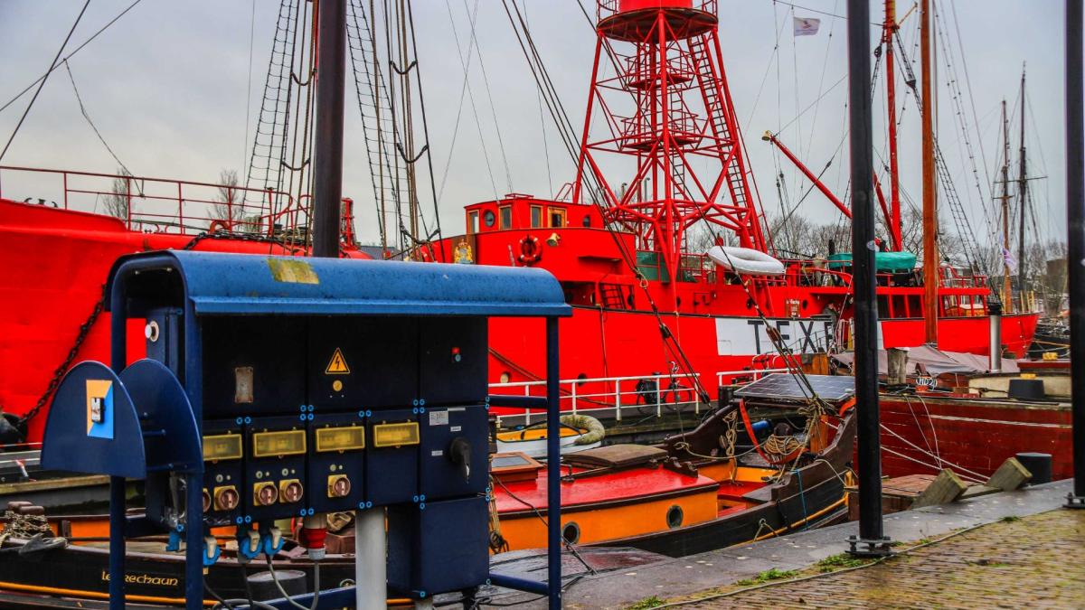 Koperdieven slaan toe bij Museum Lichtschip in Den Helder: "Dit is al ...