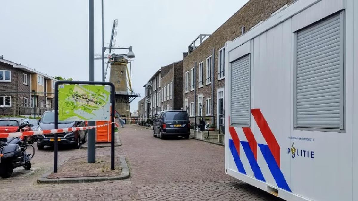 Diemenaar (31) opgepakt na vondst dode vrouw in Hellevoetsluis - NH Nieuws