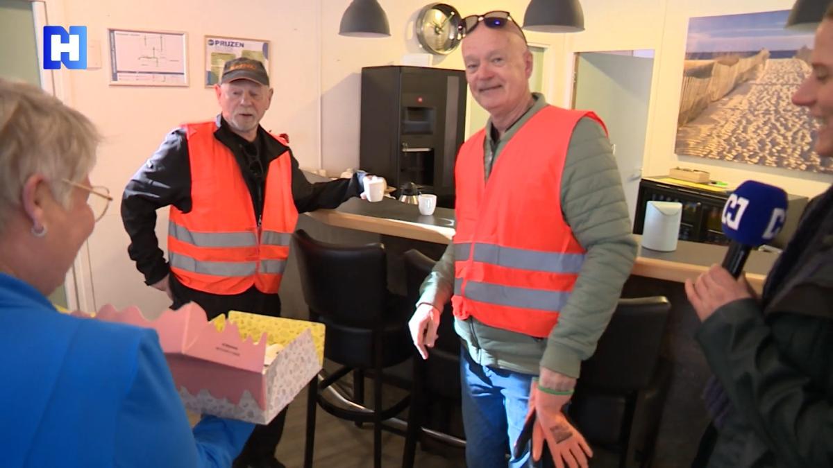 'Trandelaars' verrast met NH Helpt-taart - NH Nieuws