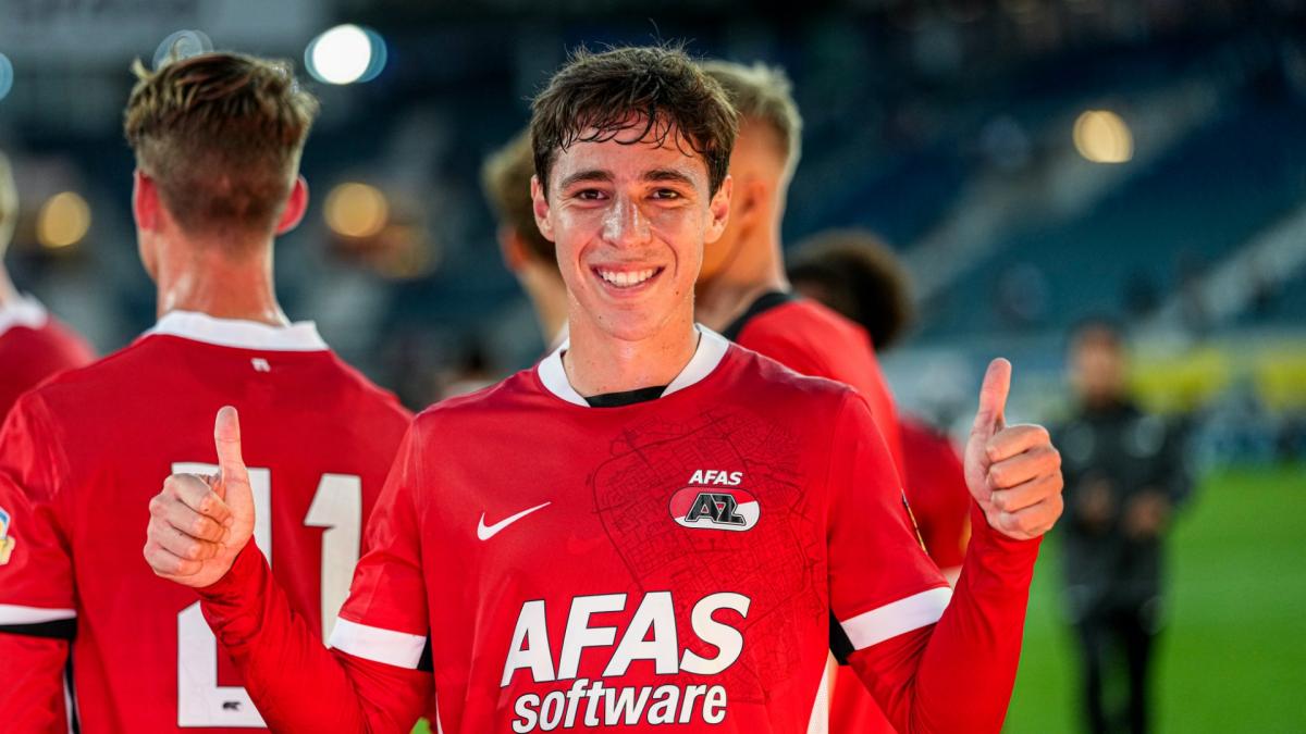 Geen minuten voor nieuweling Isak Jensen bij AZ, waar Mateo Chávez ...