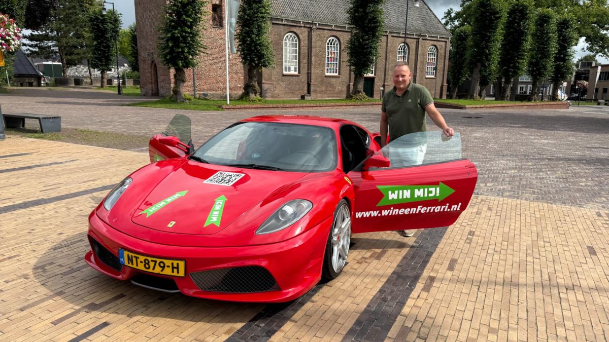 Wat een geluk: Harold wint Ferrari bij voetballoterij, maar houdt hij ...