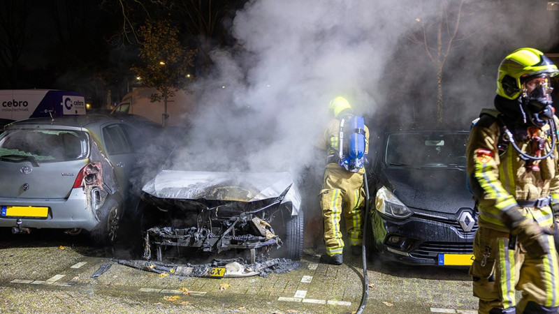 Meerdere auto's verwoest door brand in Haarlem en Hoofddorp - NH Nieuws