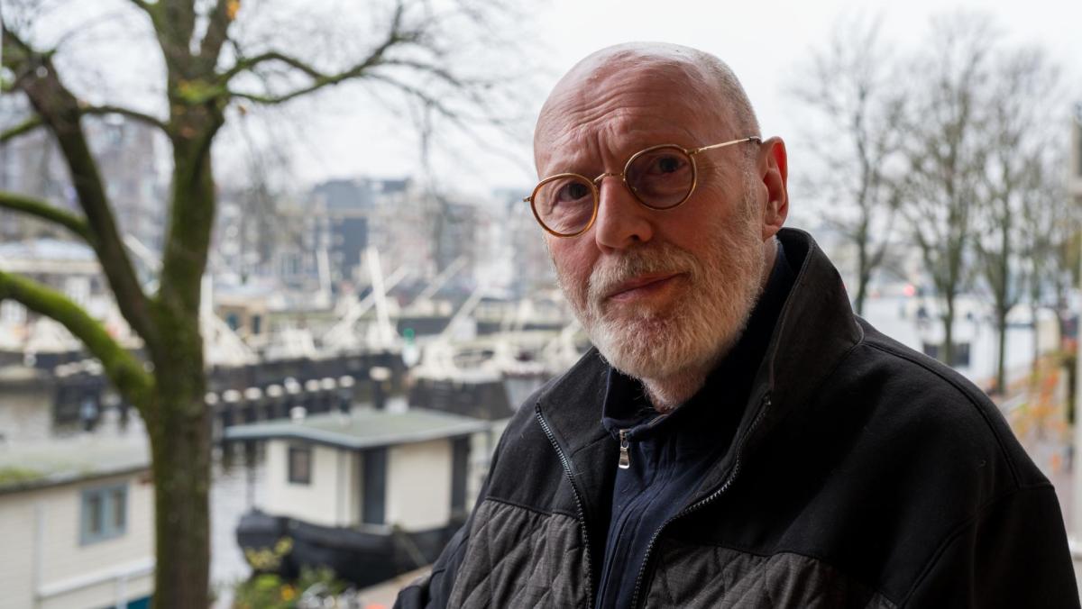 Regisseur Ben Verbong over Het meisje met het rode haar: "Nu actueler ...