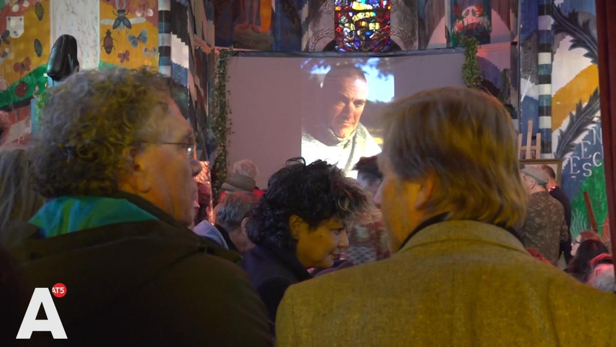 Dankbaarheid en verdriet bij uitvaart Ruigoord-pionier: "Hij is er niet ...