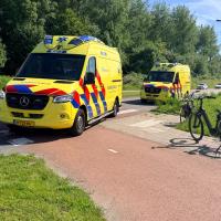 Fietser aangereden, auto rijdt door • Aanvaring op Waddenzee tussen ...